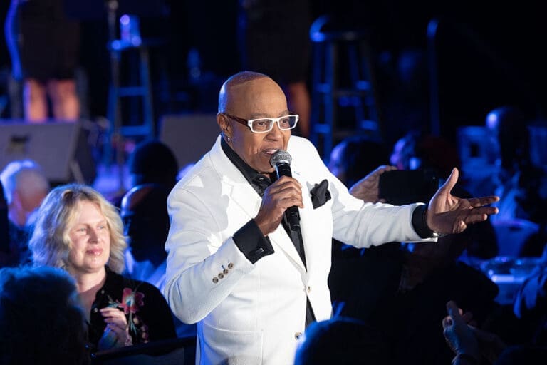 R & B Crooner Peabo Bryson Has Died at 75 - Black Health Matters